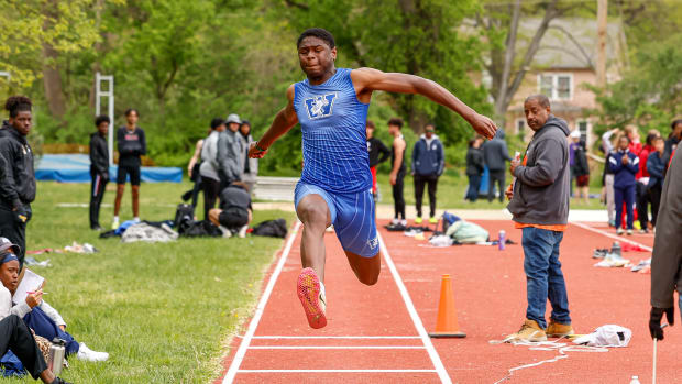 Two-sport standout Joseph Anderson commits to Iowa, adds to family's ...