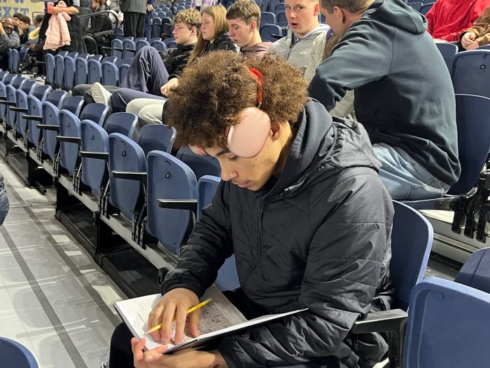 4A/3A state basketball notebook: Injured O'Dea guard now 'Coach Bud ...