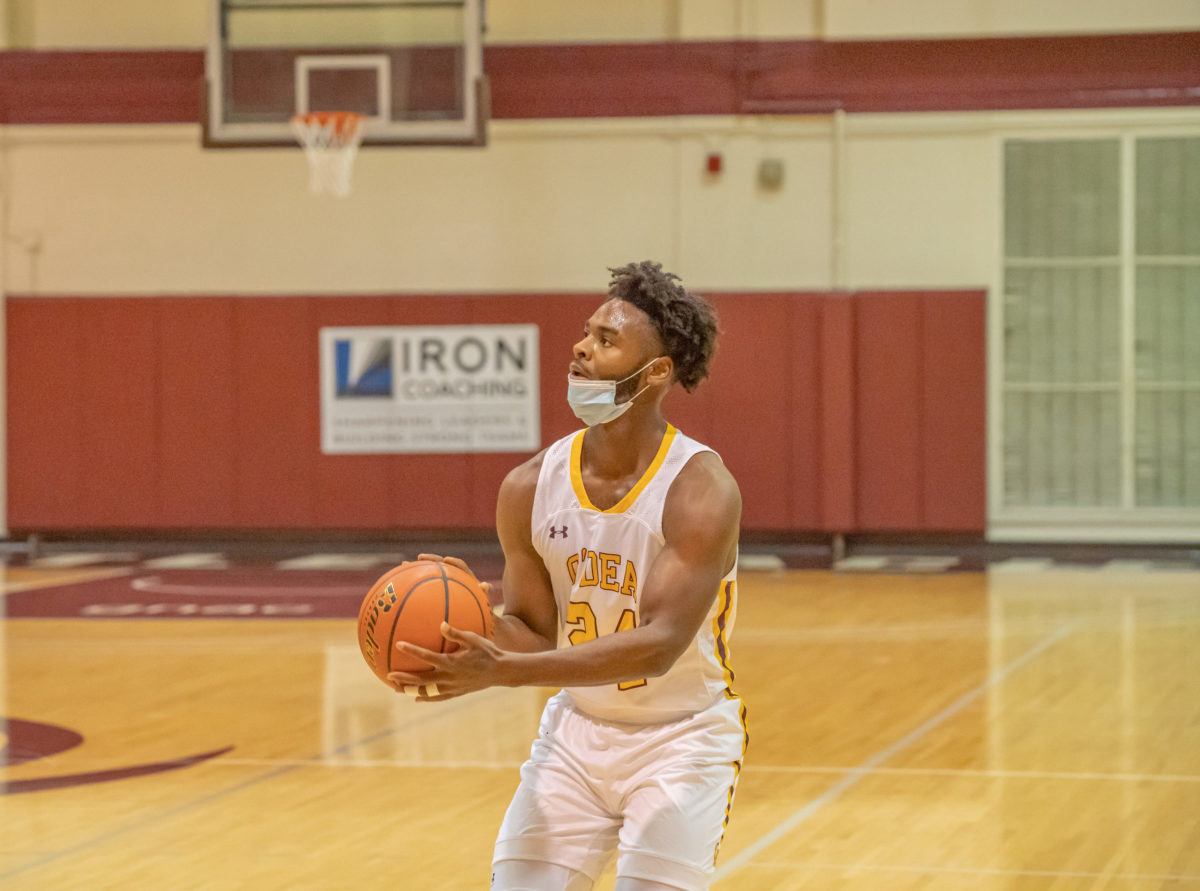 Photo gallery: Braeden Smith leads Seattle Prep past O'Dea in Metro ...