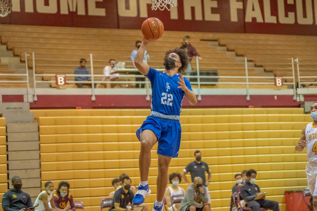 Photo gallery: Braeden Smith leads Seattle Prep past O'Dea in Metro ...