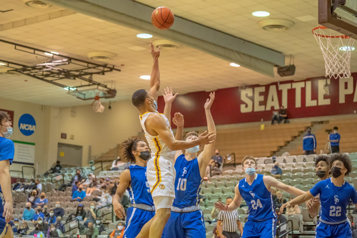 Photo gallery: Braeden Smith leads Seattle Prep past O'Dea in Metro ...