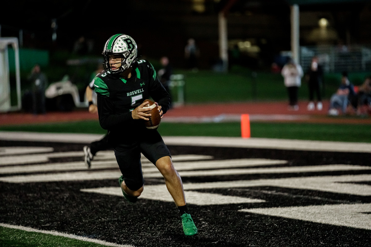 Georgia unites in mourning the death of Roswell quarterback Robbie ...