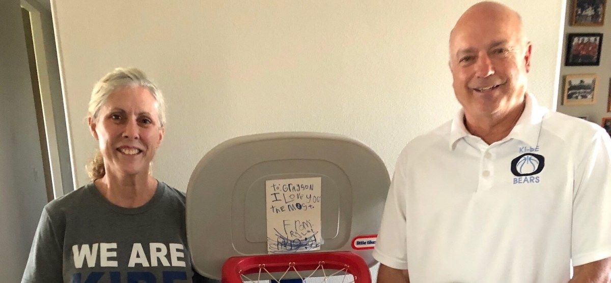 Fully un-retired? Mark and Colleen Wells add new basketball-coaching ...