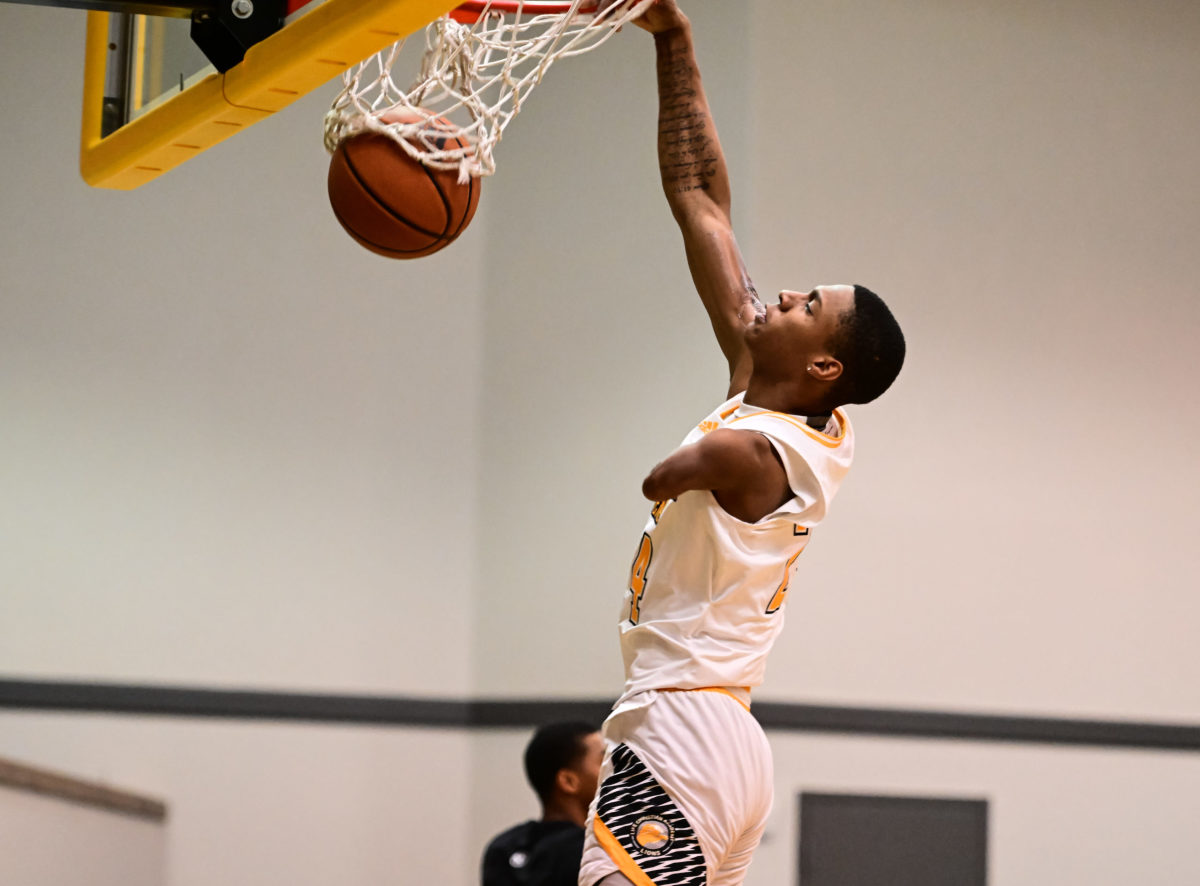 Hansel Enmanuel, one-armed basketball sensation, receives DI ...