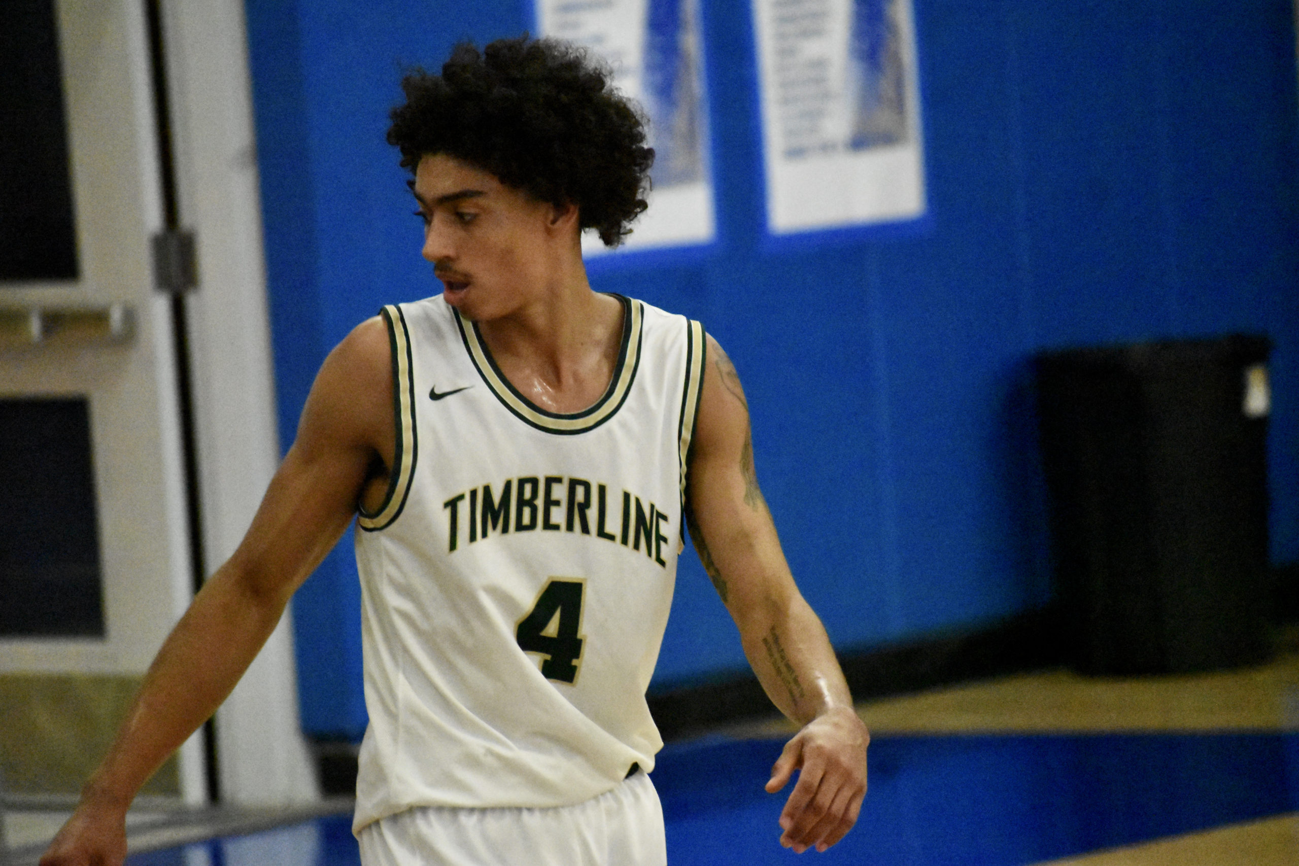 ‘It changed my life.’ How yoga helps Brooklyn Hicks, Jonas La Tour ...