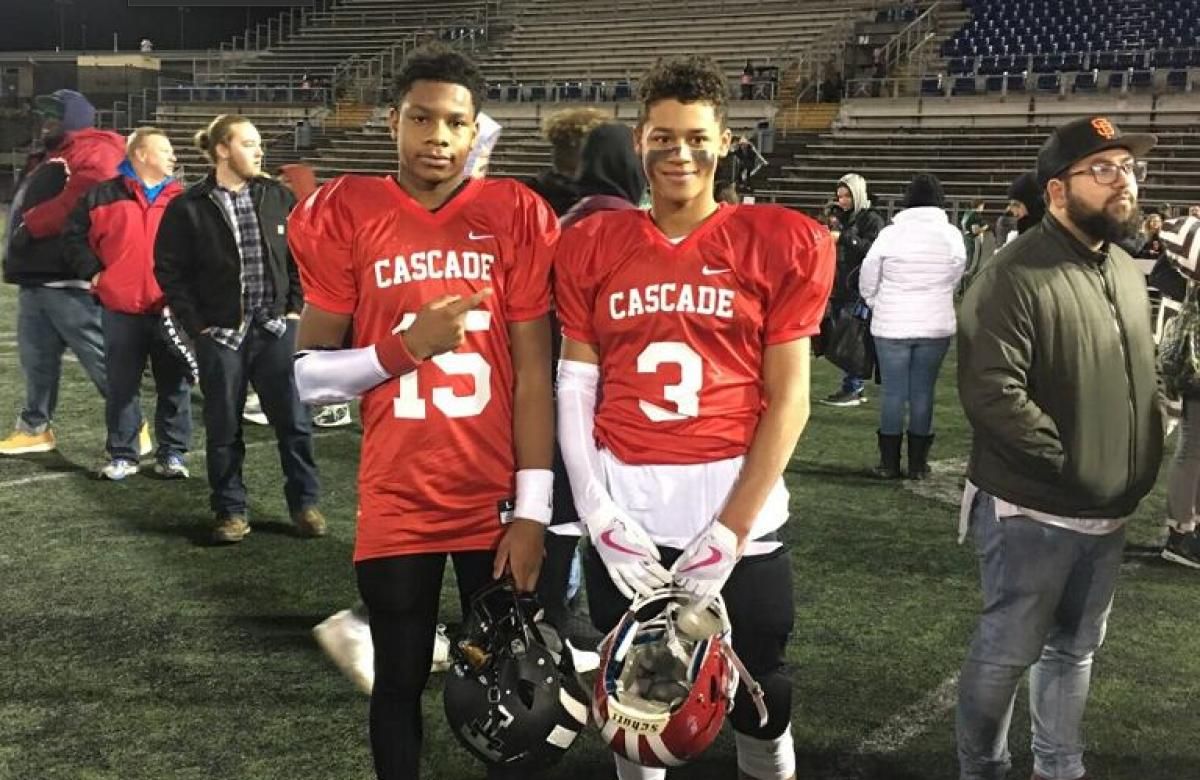 Best friends Gavin Jackson of Central Catholic, Malik Ross of Tualatin ...