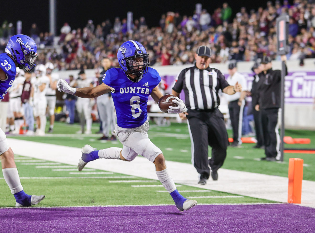 Photos: Ethan Sloan leads Gunter over Lubbock Roosevelt in Texas 3A ...