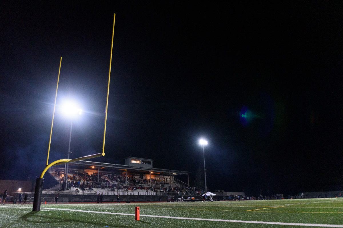 ‘Electric, electric, electric.’ Malik Ross scores 5 of his school ...