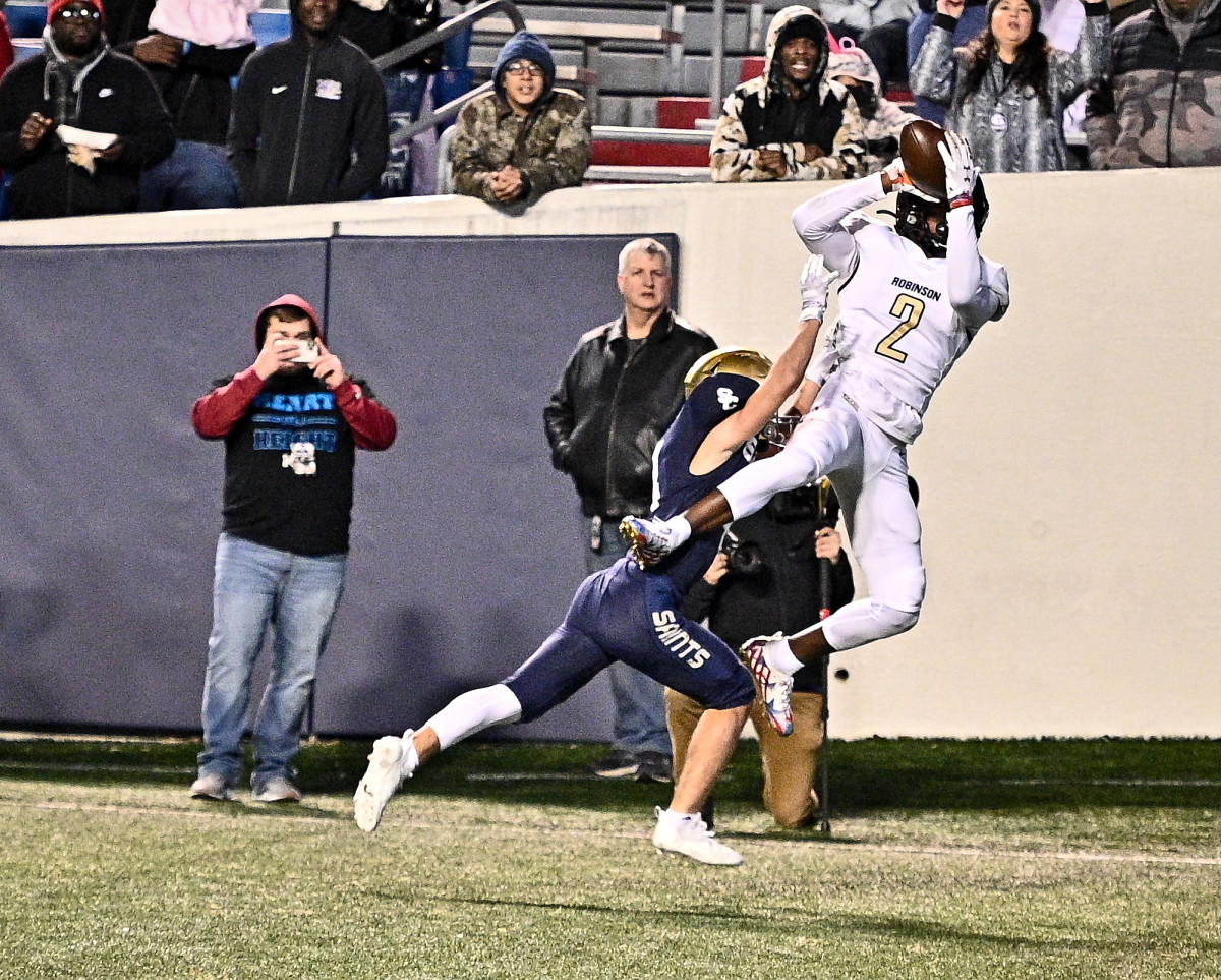 Robinson roars to fast start, stuns Shiloh Christian 42-14 for Class 4A ...