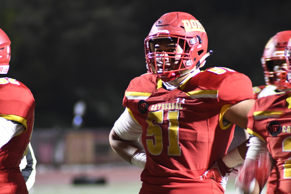 2022 Cathedral Catholic defensive lineman Jaxson Moi commits to Cal ...
