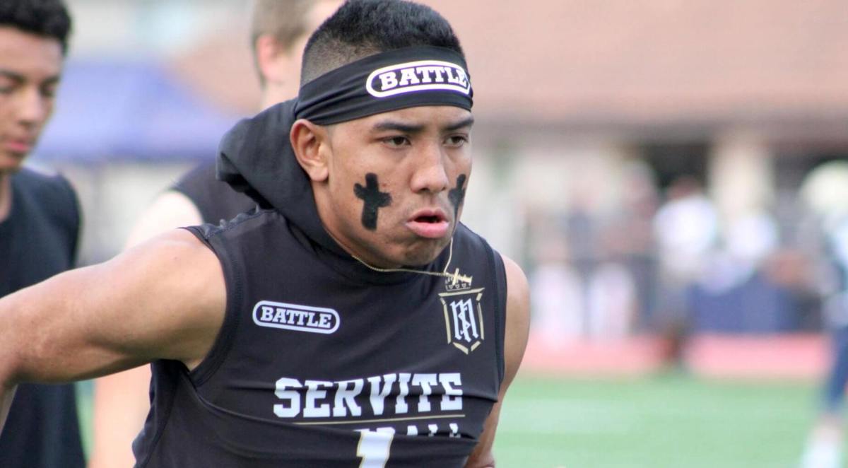 2022 Servite quarterback Noah Fifita commits to Arizona Wildcats ...