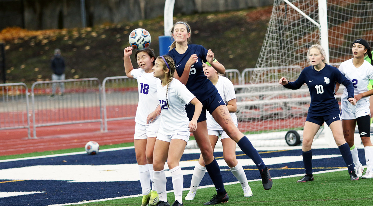 ‘I genuinely love this team so much.’ Tight-knit Sunset girls soccer ...