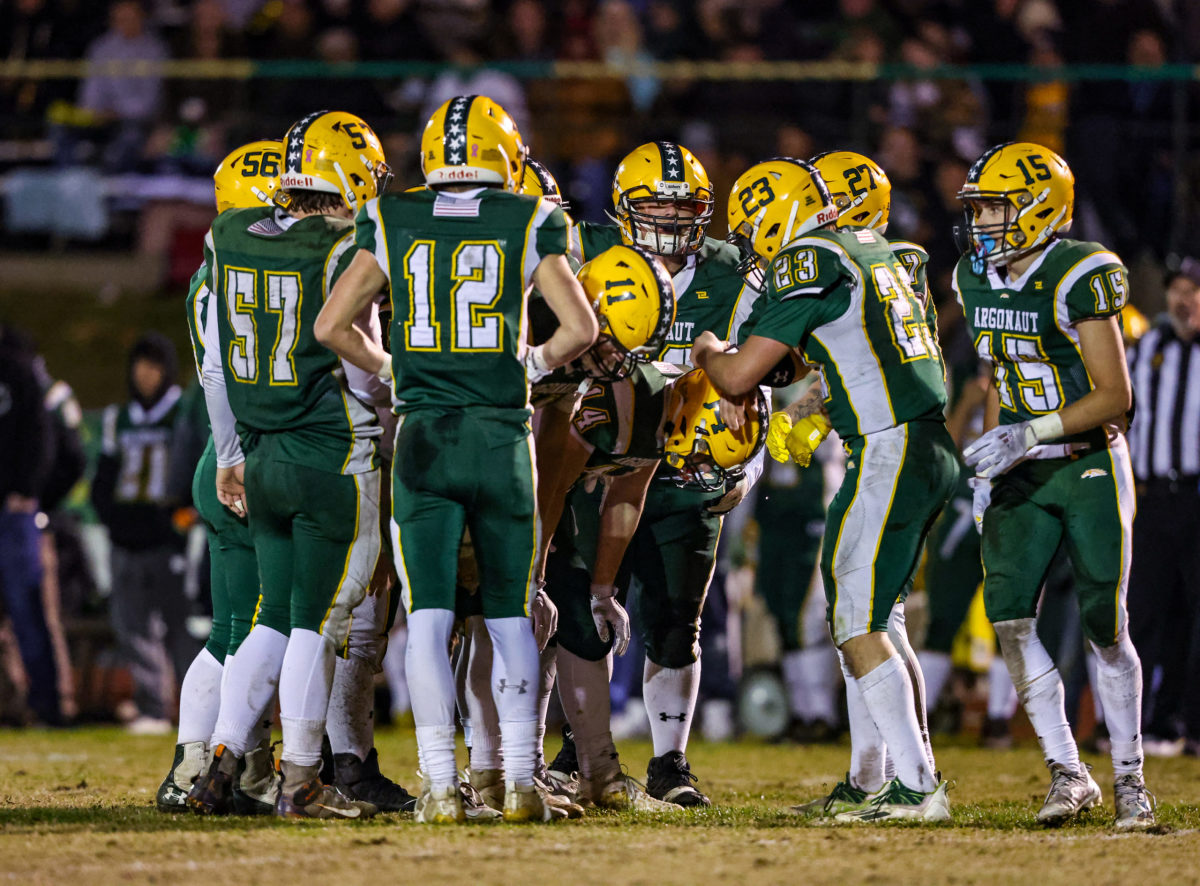 Photos: Argonaut defeats Quartz Hill 47-14 to win first CIF State ...