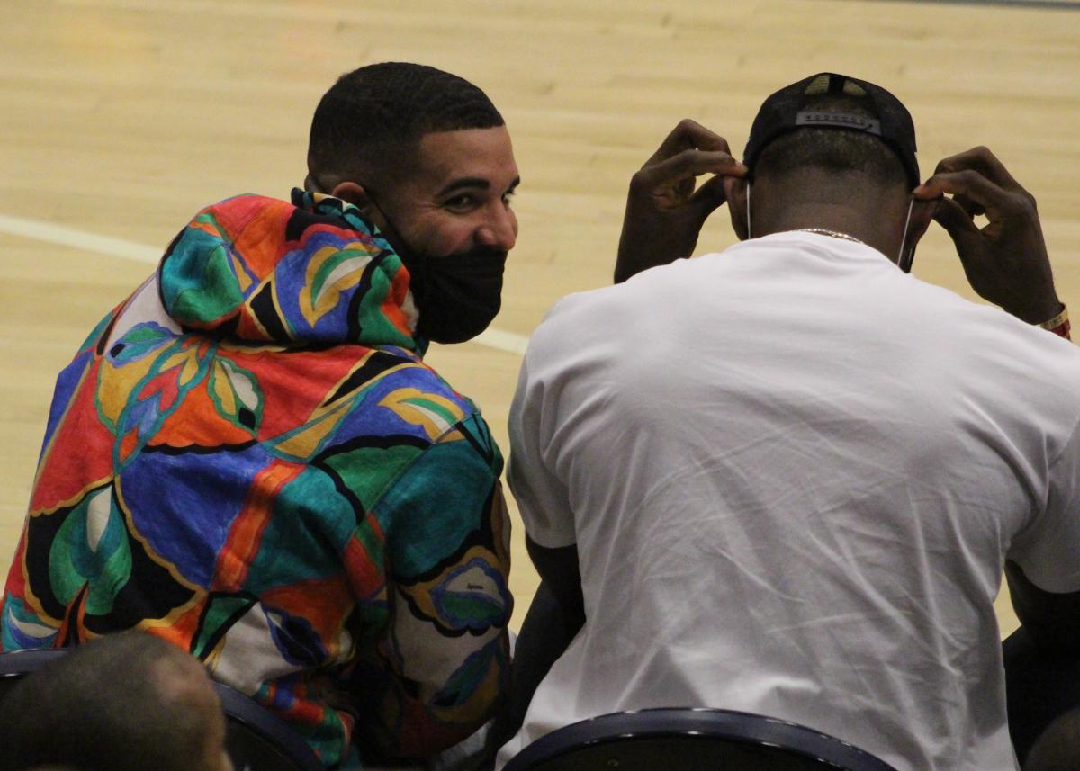 Look: Bronny James, Bryce James congratulate dad LeBron James for ...