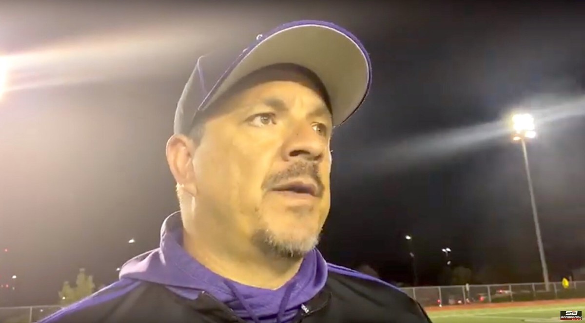Lake Stevens football coach Tom Tri praises offensive line after win ...