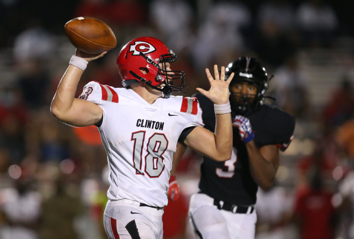 Caleb Miller leads Clinton in upset win over No. 2 Warren Central ...