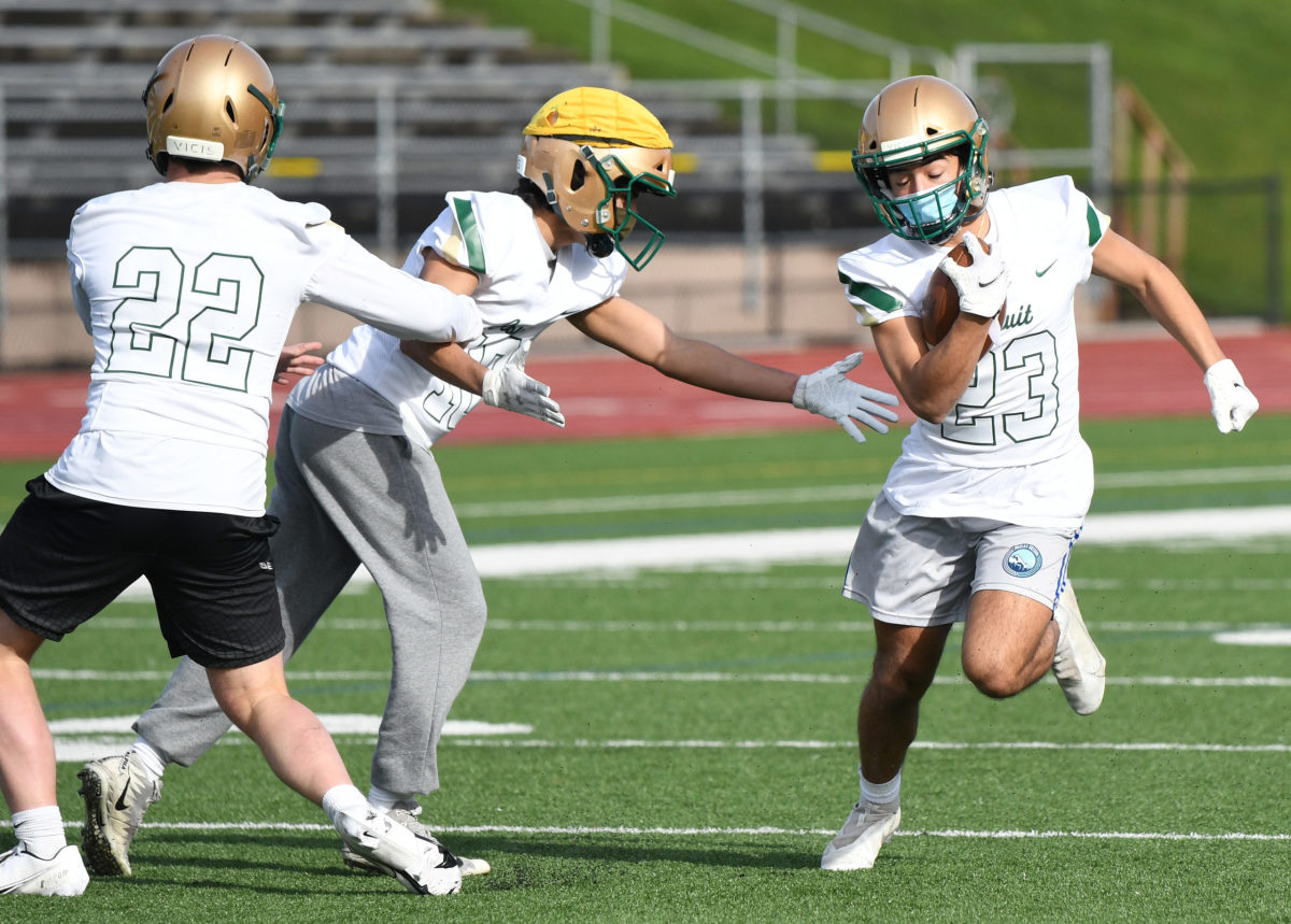 PHOTOS: Jesuit Crusaders prepare for 2021 spring football season ...
