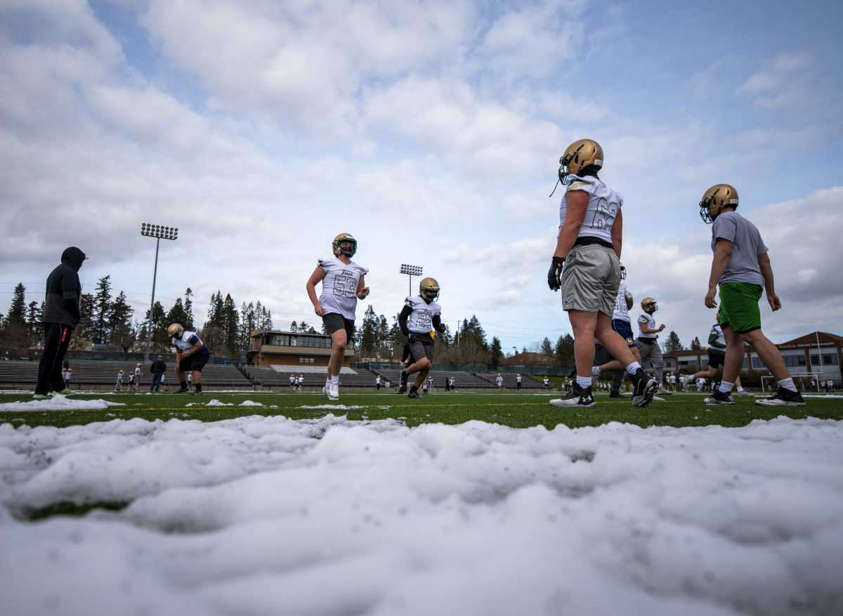 PHOTOS: Jesuit Crusaders prepare for 2021 spring football season ...