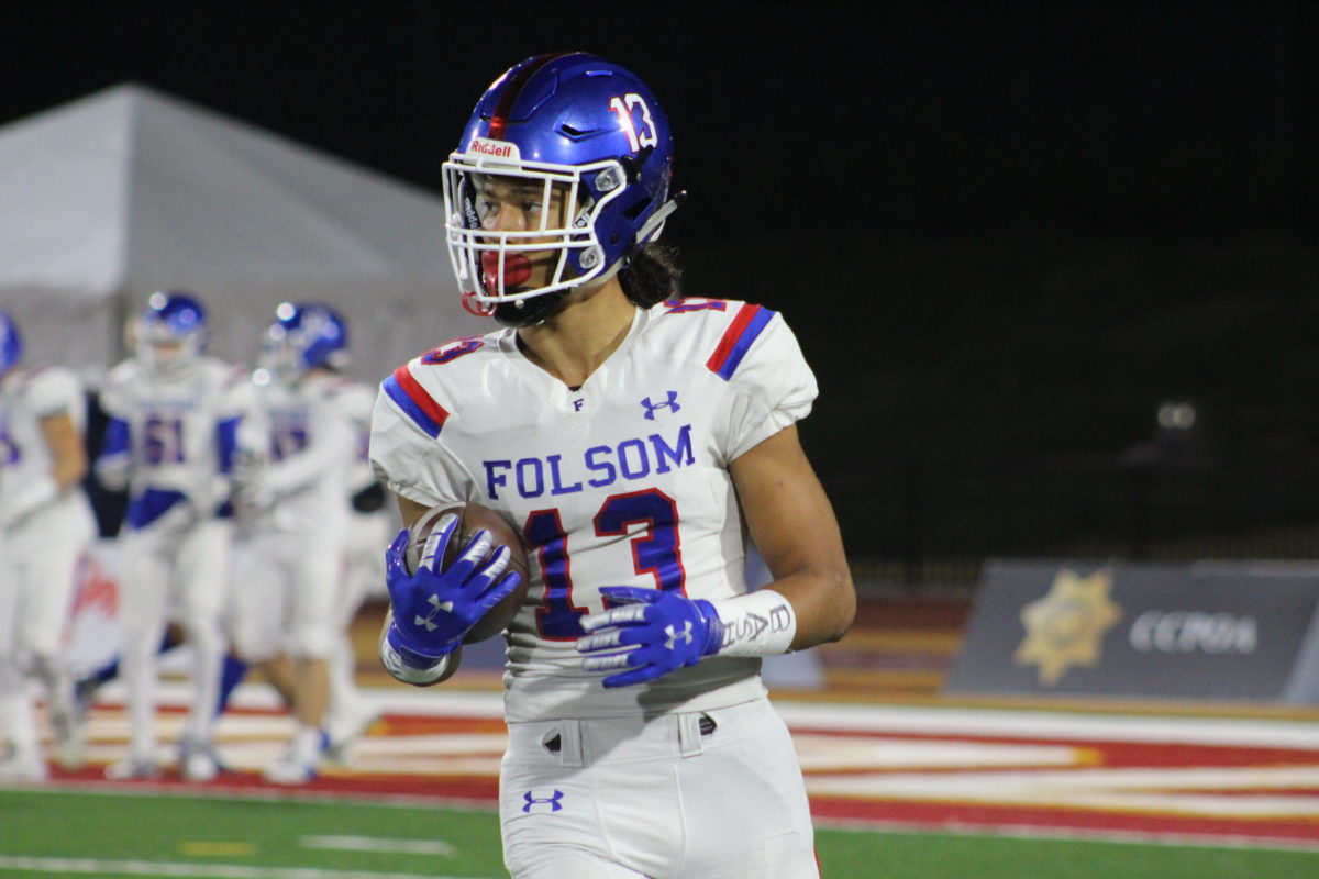 Rico Flores, Folsom 4-star wide receiver, announces top 5, commitment ...