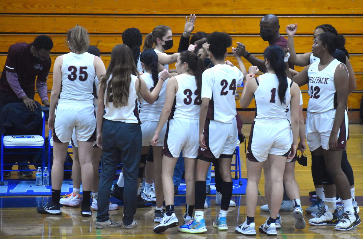 Watch: Ari Long and Maryah Anderson put on a show as Valley View and ...