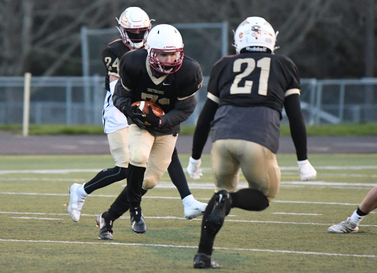 PHOTOS: Southridge Skyhawks prepare for 2021 spring football season ...