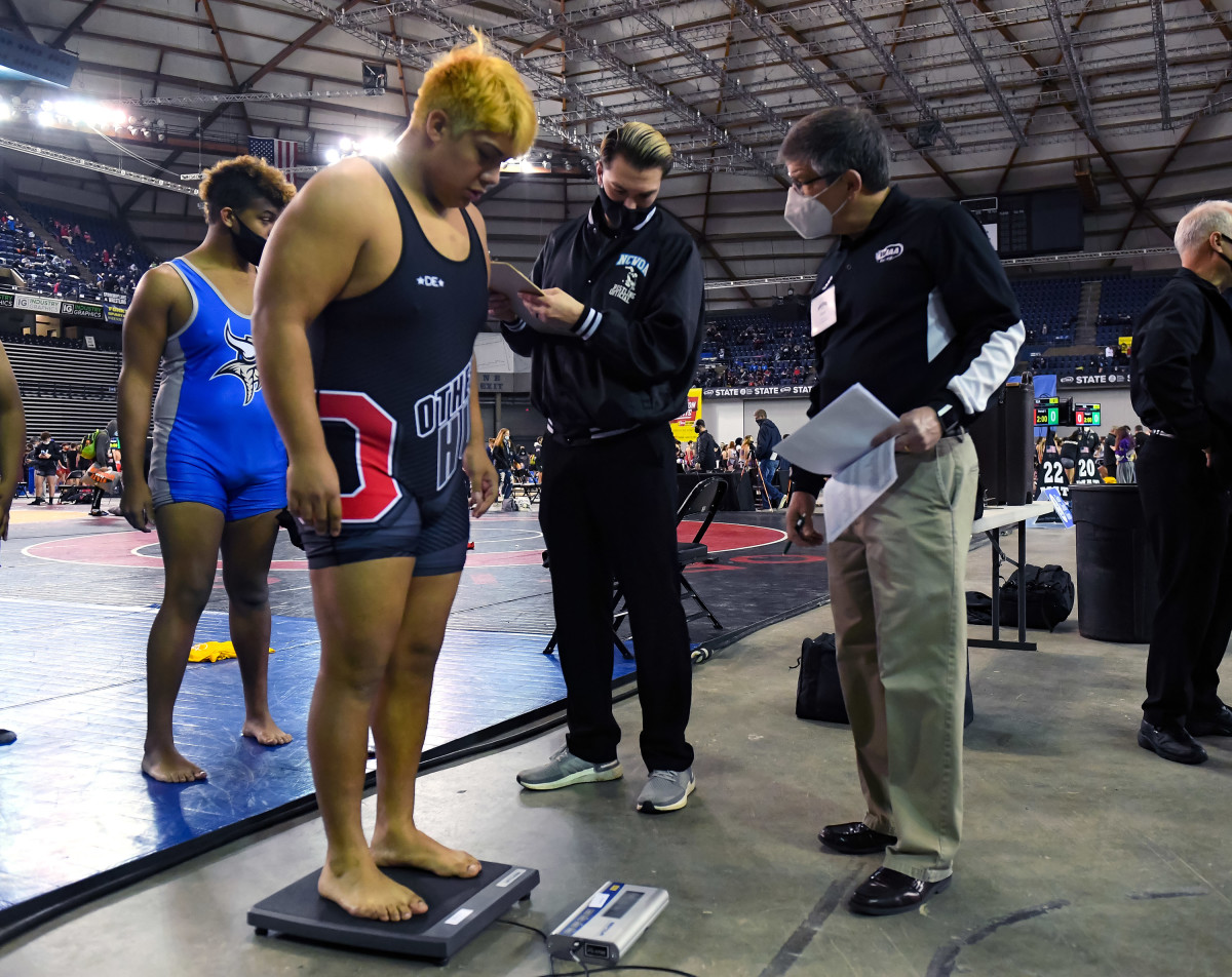 Photos: Tournament set-up, weigh-ins and immediate action dot the ...
