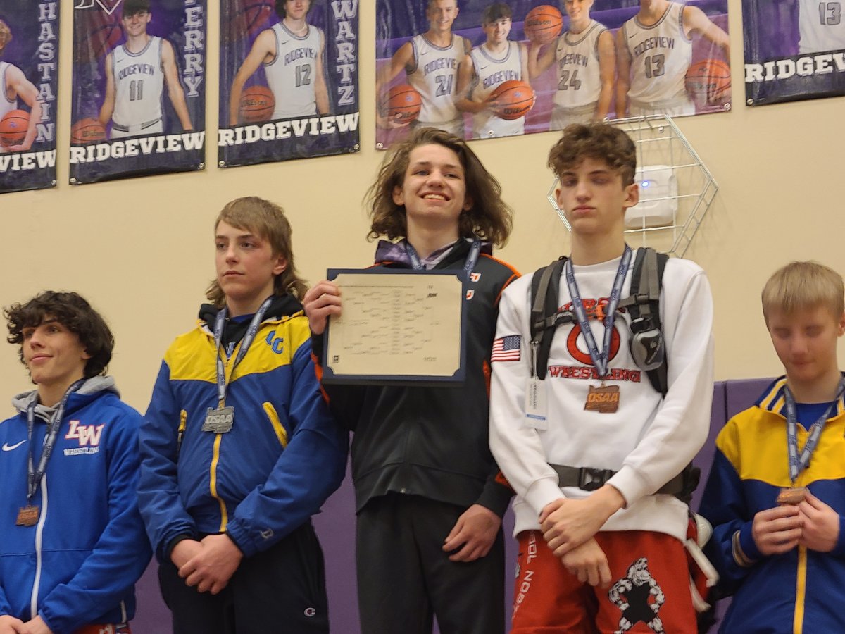 Crater freshman Elijah Bayne earns state title by avenging Reser's loss ...