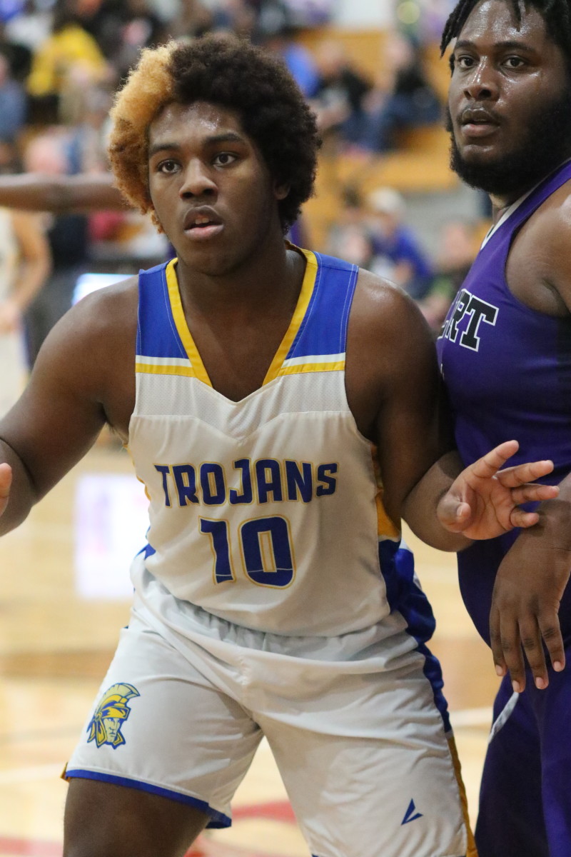 Photos: Kevondre Corona leads Calvert over Trinidad in Texas 1A boys ...