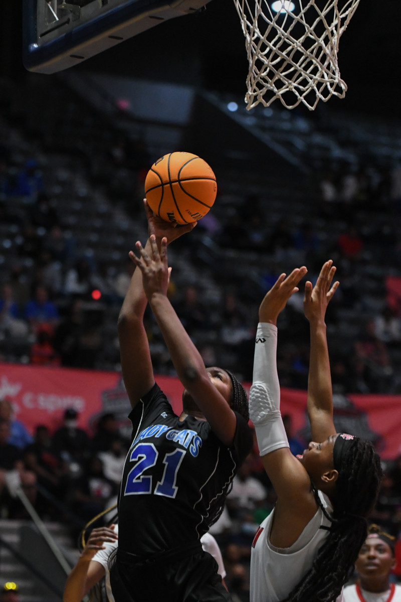 Debreasha Powe caps stellar career by leading Meridian to 6A ...