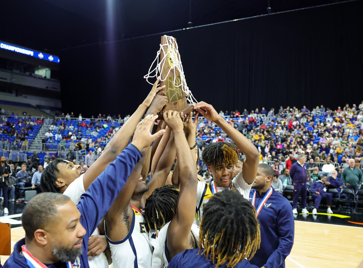 Photos: TJ Caldwell leads Oak Cliff Faith Family to rout of Wichita ...