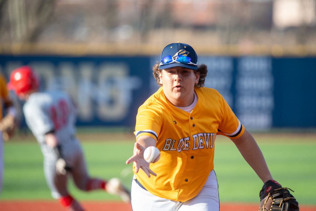 Photos: Kent Roosevelt chips away, hangs on against Tallmadge in a ...