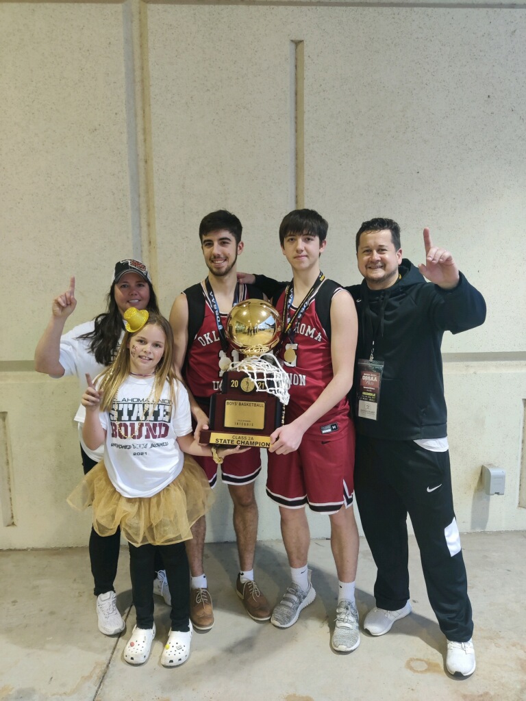 Former state champion boys basketball coach Lee Ott switches over to ...