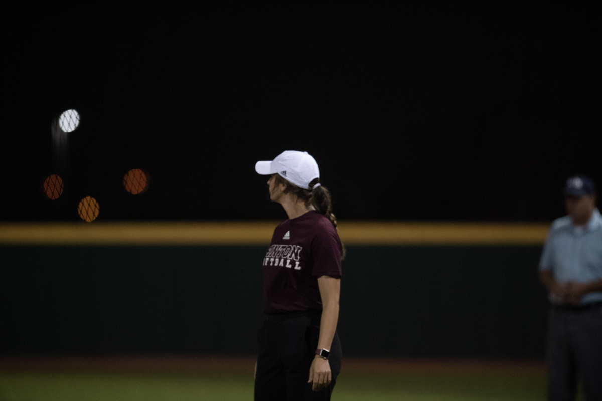 Look: Celeste DeLeon leads Sinton to 13-2 rout of Miller in Texas 4A ...