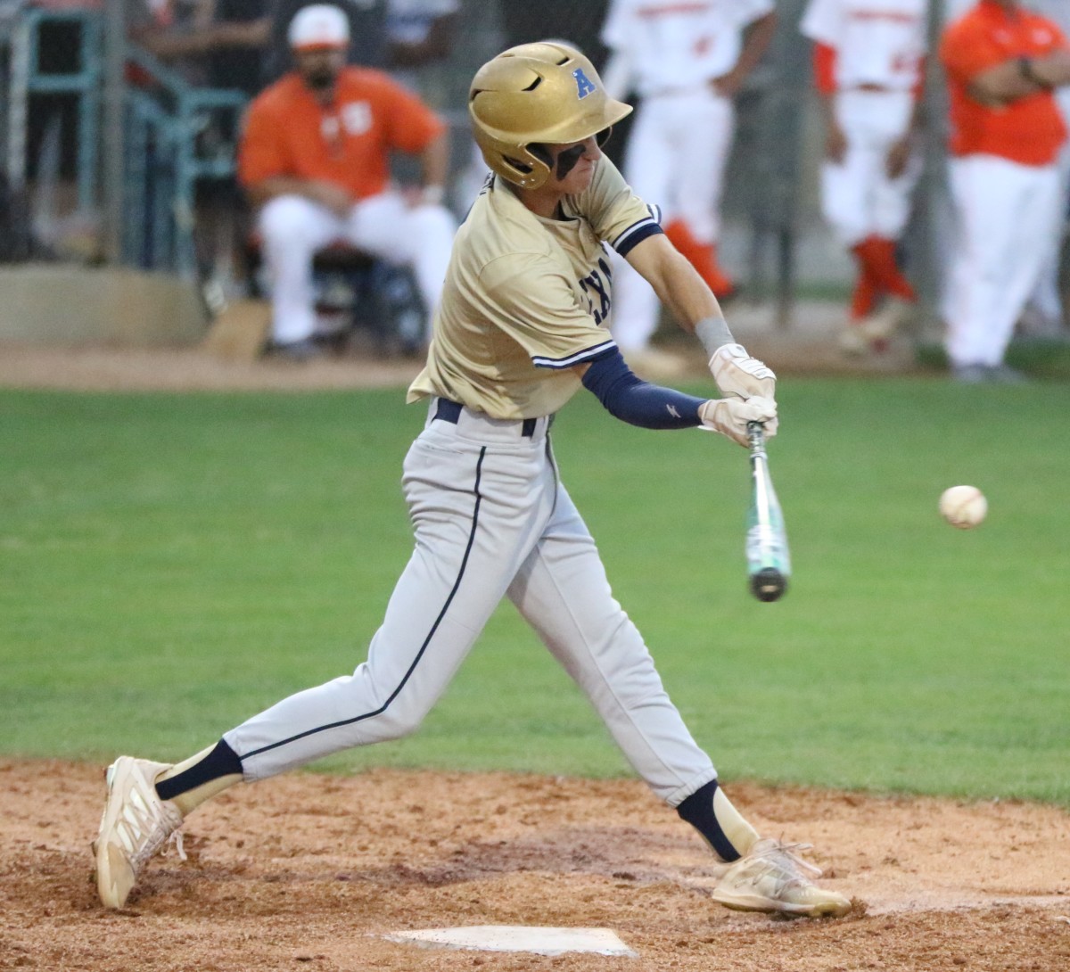 Photos: Laredo Alexander rallies to beat rival Laredo United and ...
