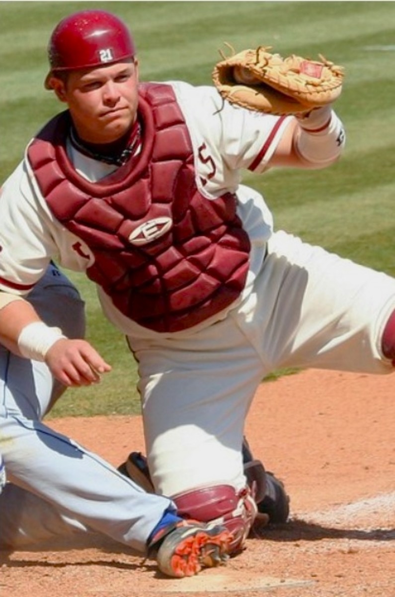 Former Arkansas Razorbacks catcher Brian Walker uses ‘bad moment’ to ...