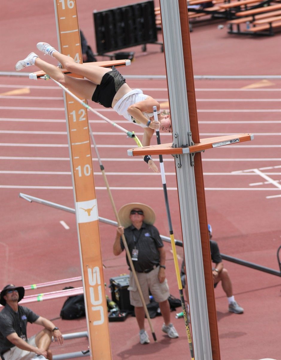 Look: 2A, 5A athletes compete in 2022 Texas (UIL) Track & Field State ...