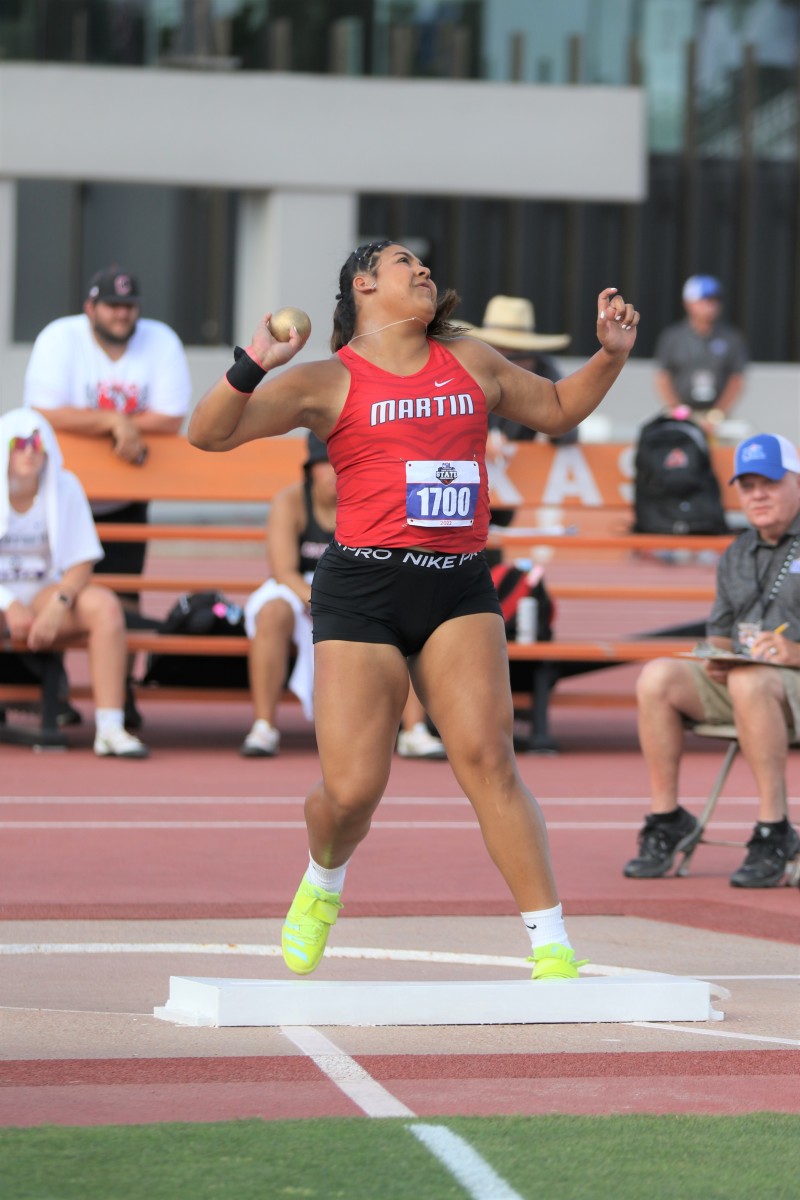 Look: 2A, 5A athletes compete in 2022 Texas (UIL) Track & Field State ...