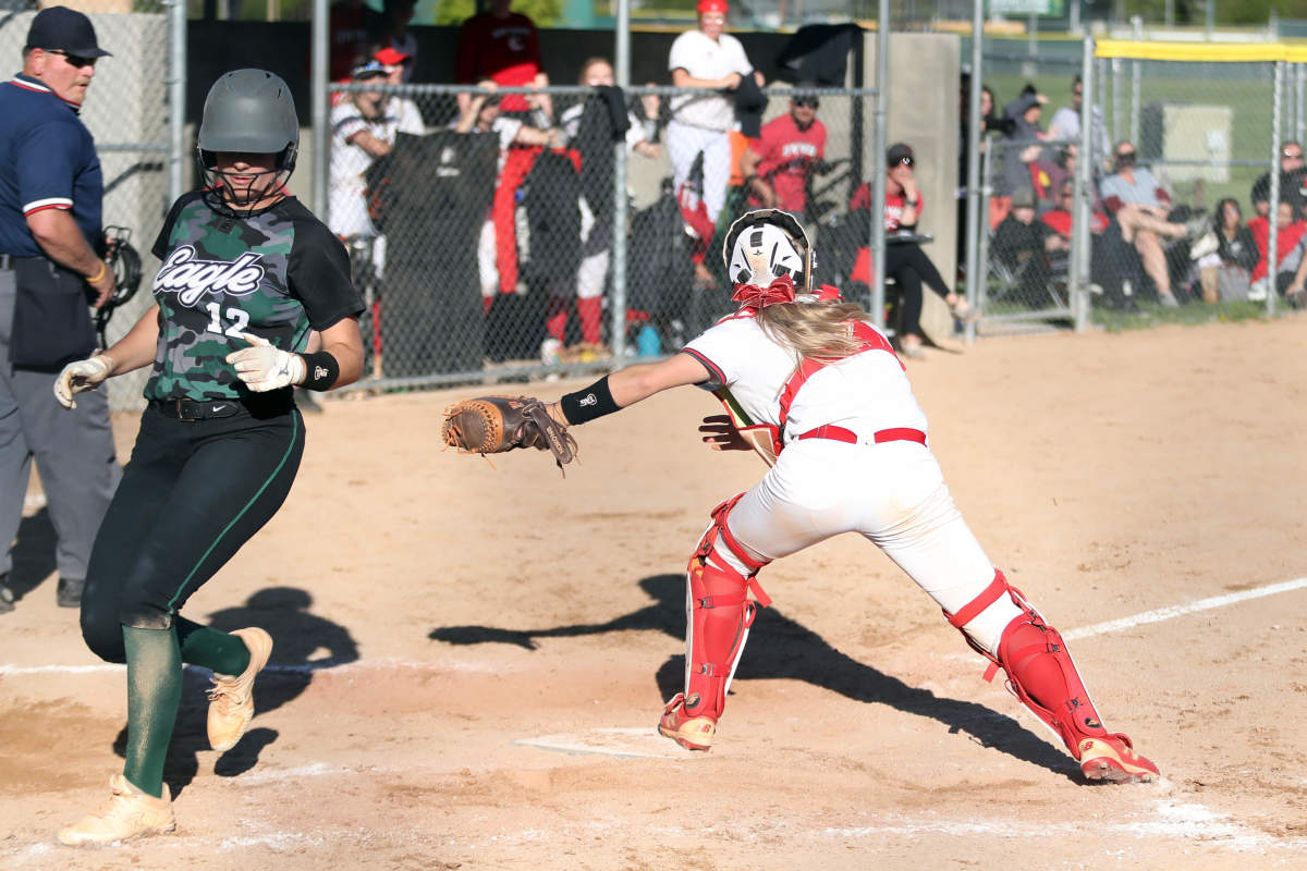 Photos: Underclassmen power! Owyhee claims Class 5A District III ...