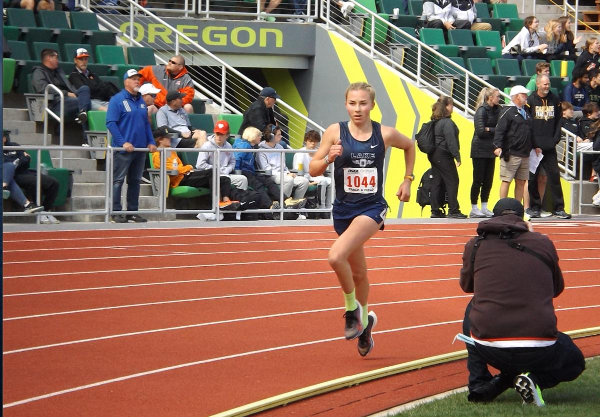 Kate Peters of Lake Oswego just misses record, ‘settles’ for 6A state ...