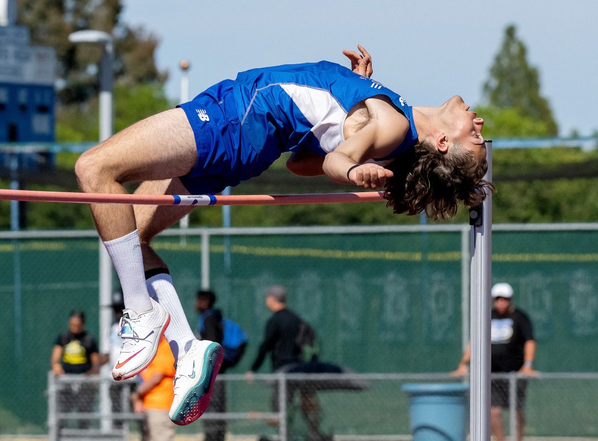Photos: 2022 CIF Sac-Joaquin Section track and field Masters Meet ...