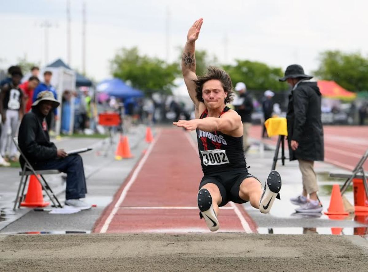 Photos: Day 1 of 2022 Star Track, WIAA state track and field ...