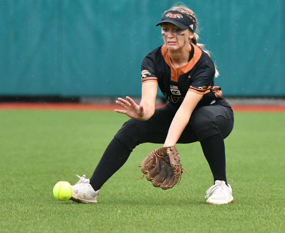 ‘This means everything.’ What a season for Burns softball — a 30-game ...