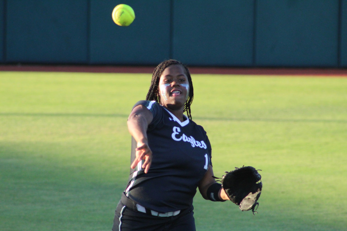 Mansfield Lake Ridge dethrones Deer Park, advances to 6A Texas UIL ...