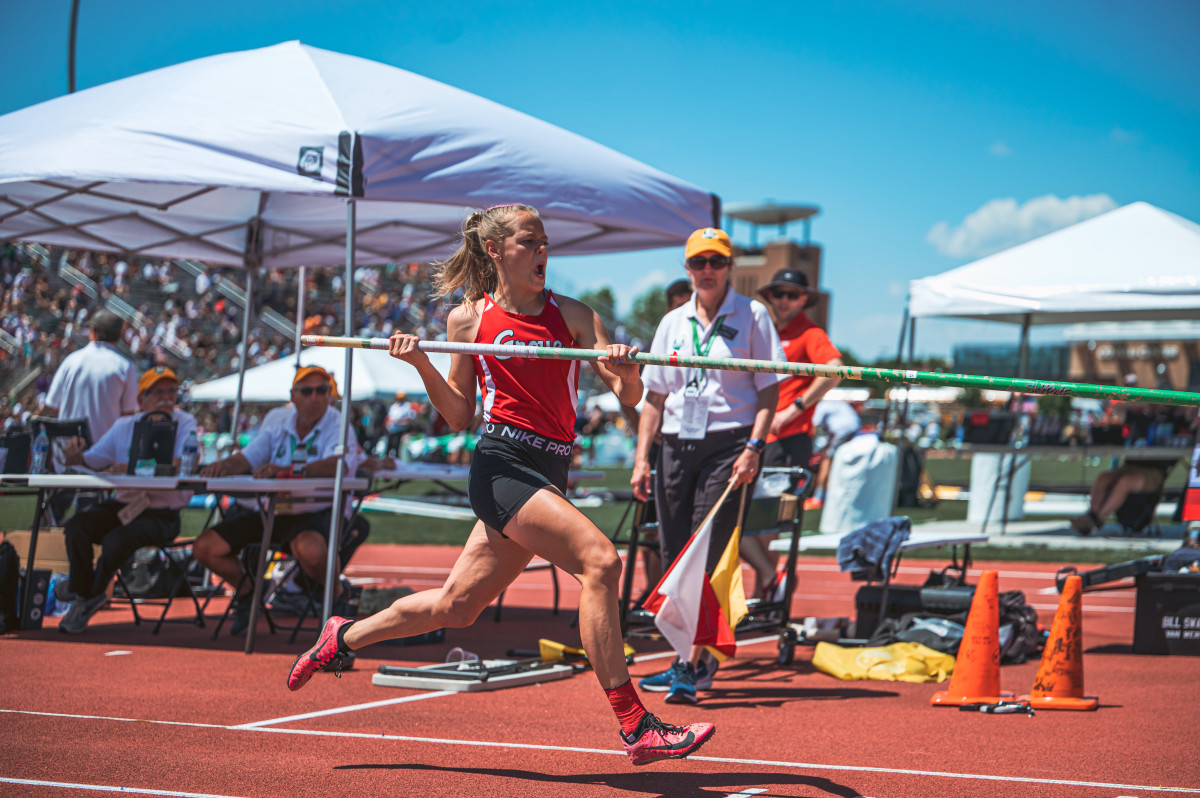 Kenna Stimmel breaks girls and boys pole vault records: Ohio high ...