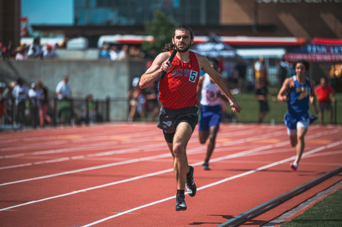 Kenna Stimmel breaks girls and boys pole vault records: Ohio high ...