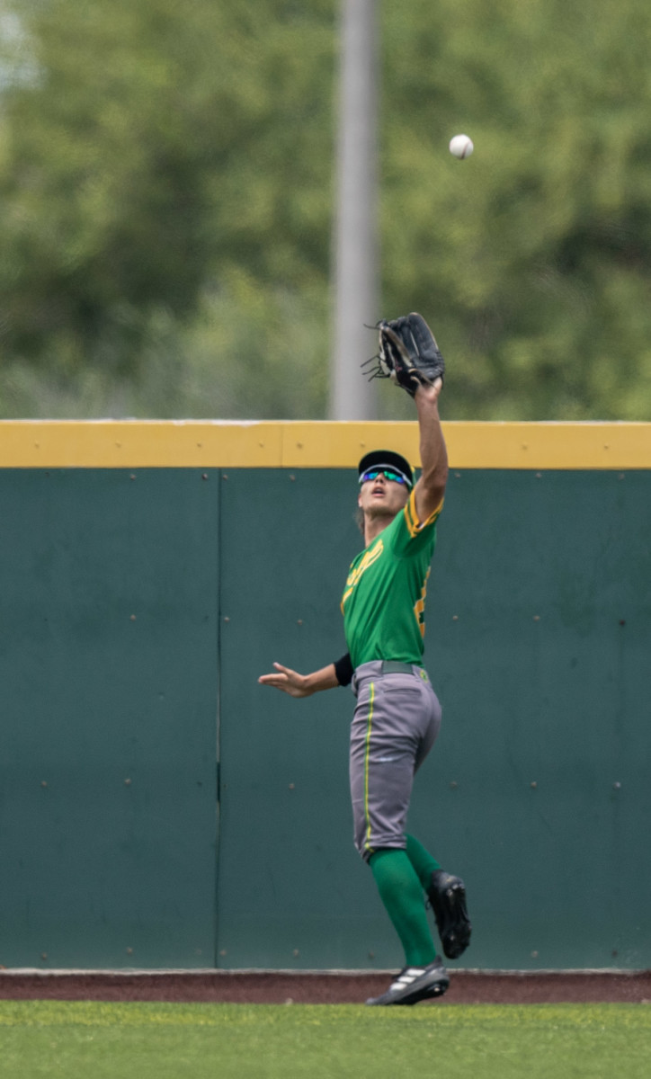 Look: London rallies to beat Bishop and advance to Texas UIL 3A ...