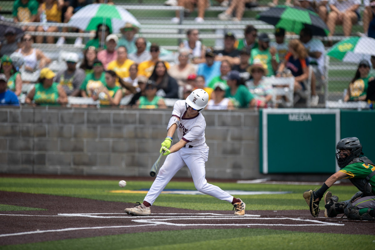 Look: London rallies to beat Bishop and advance to Texas UIL 3A ...