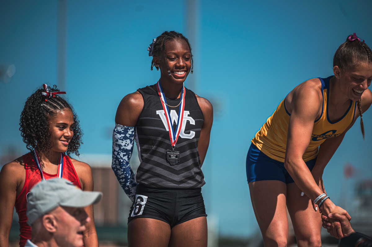 Camden Bentley helps Gahanna Lincoln breeze to Ohio track and field ...