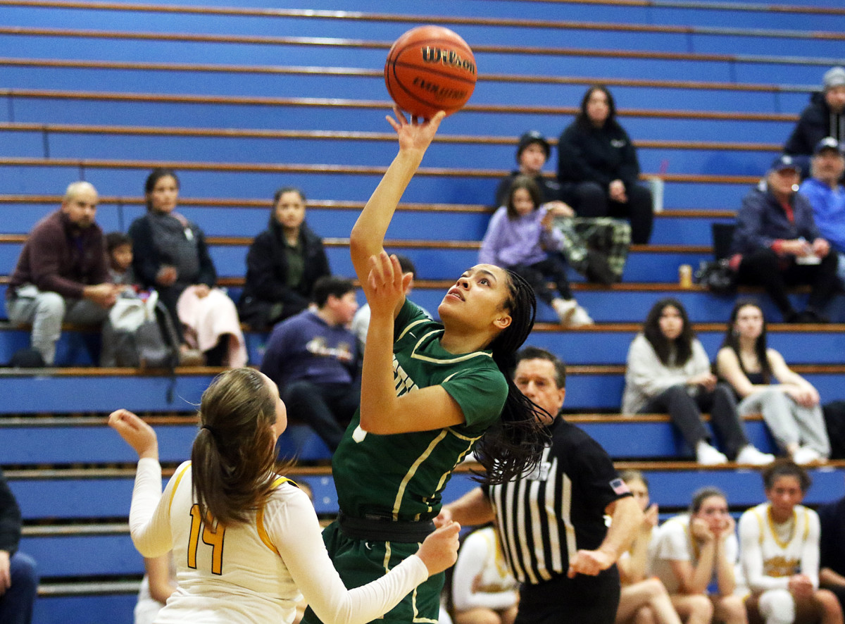 ‘Amazing player, better person.’ Sofia Bell relishing senior year at ...