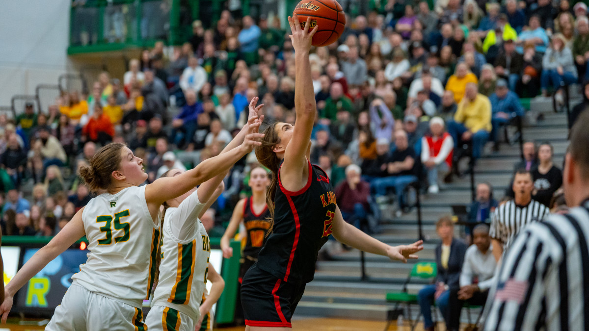 Photos: Two schools crowned Mid-Columbia Conference champions on one ...